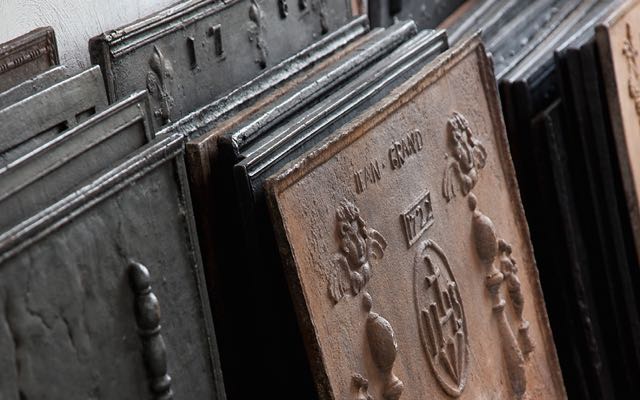 Antique Fireback - 500+ firebacks